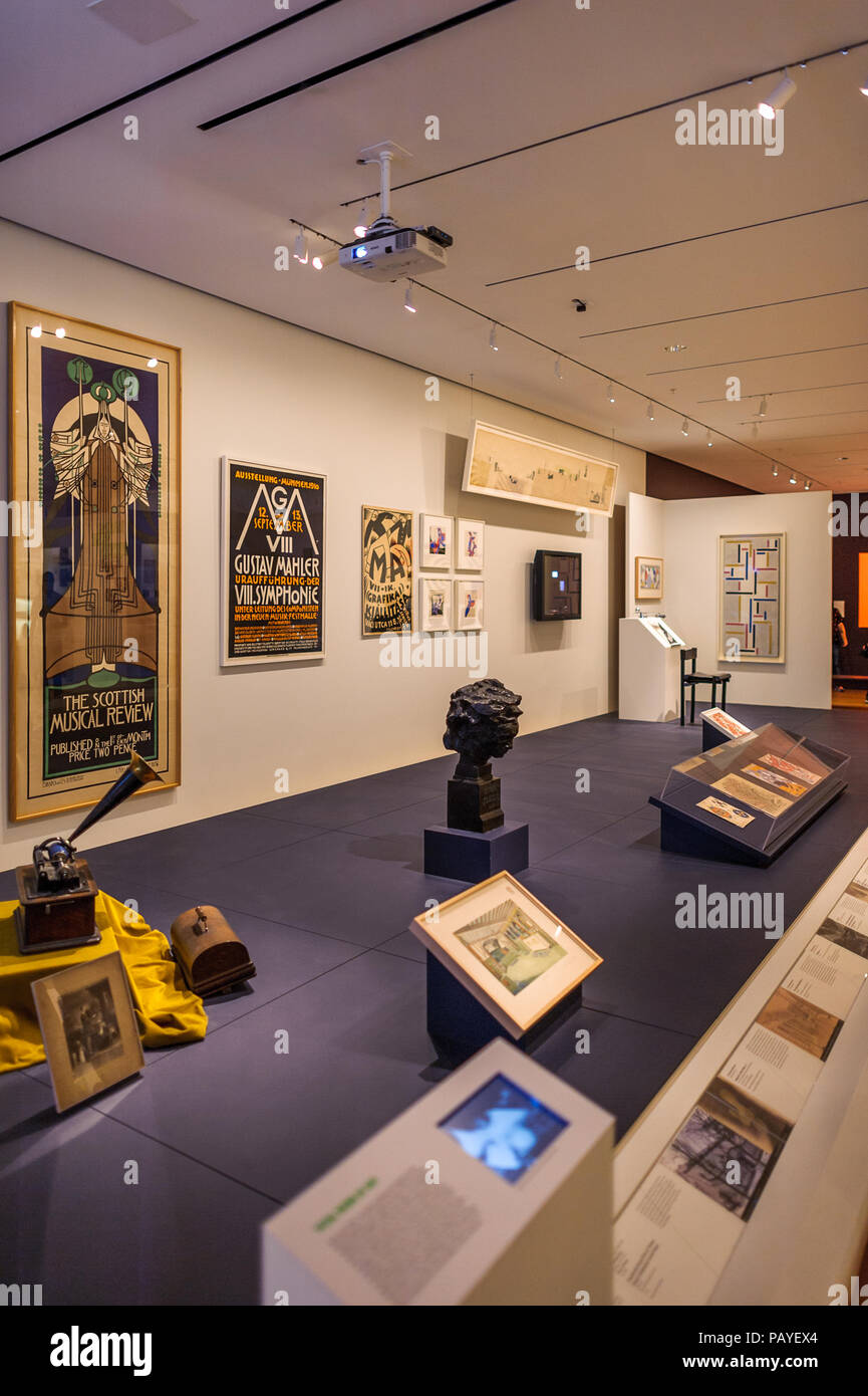 Museum of modern art ny 1929 hi-res stock photography and images - Alamy