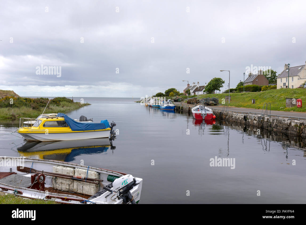 Brora harbour scotland hi-res stock photography and images - Alamy