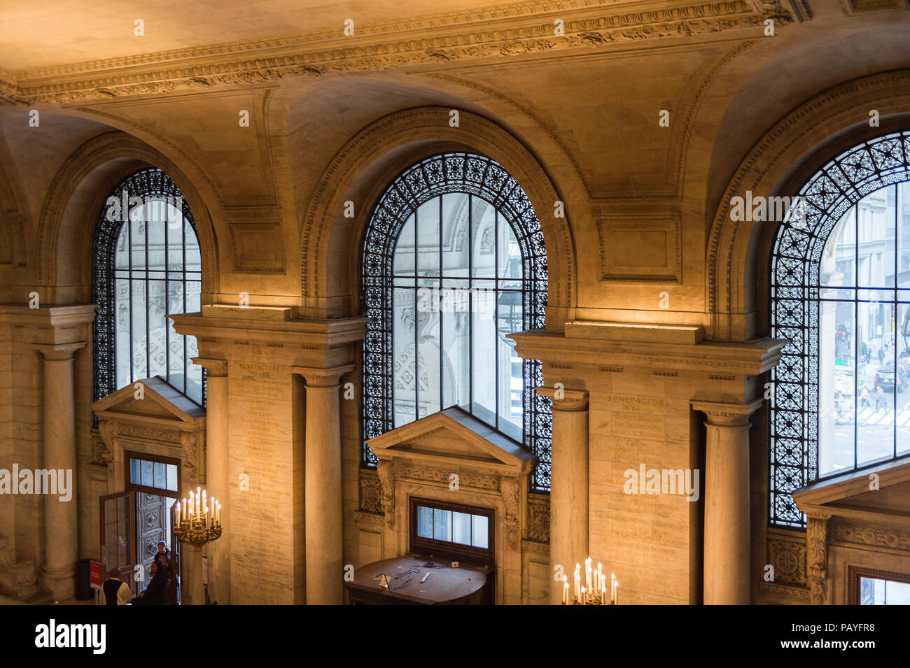 NEW YORK, USA - OCT 8, 2015: Interior of the Public library on the 5th ...