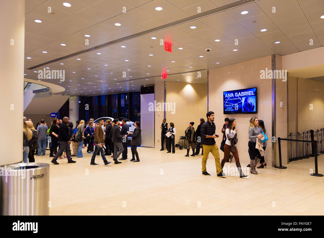 NEW YORK, USA - OCT 8, 2015: Interior of the Madison Square Garden, New ...