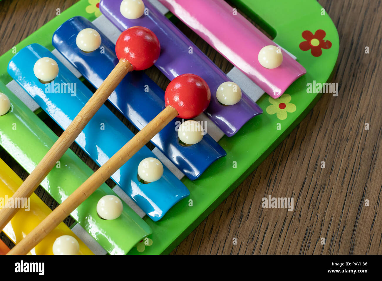 Rainbow piano hi-res stock photography and images - Alamy