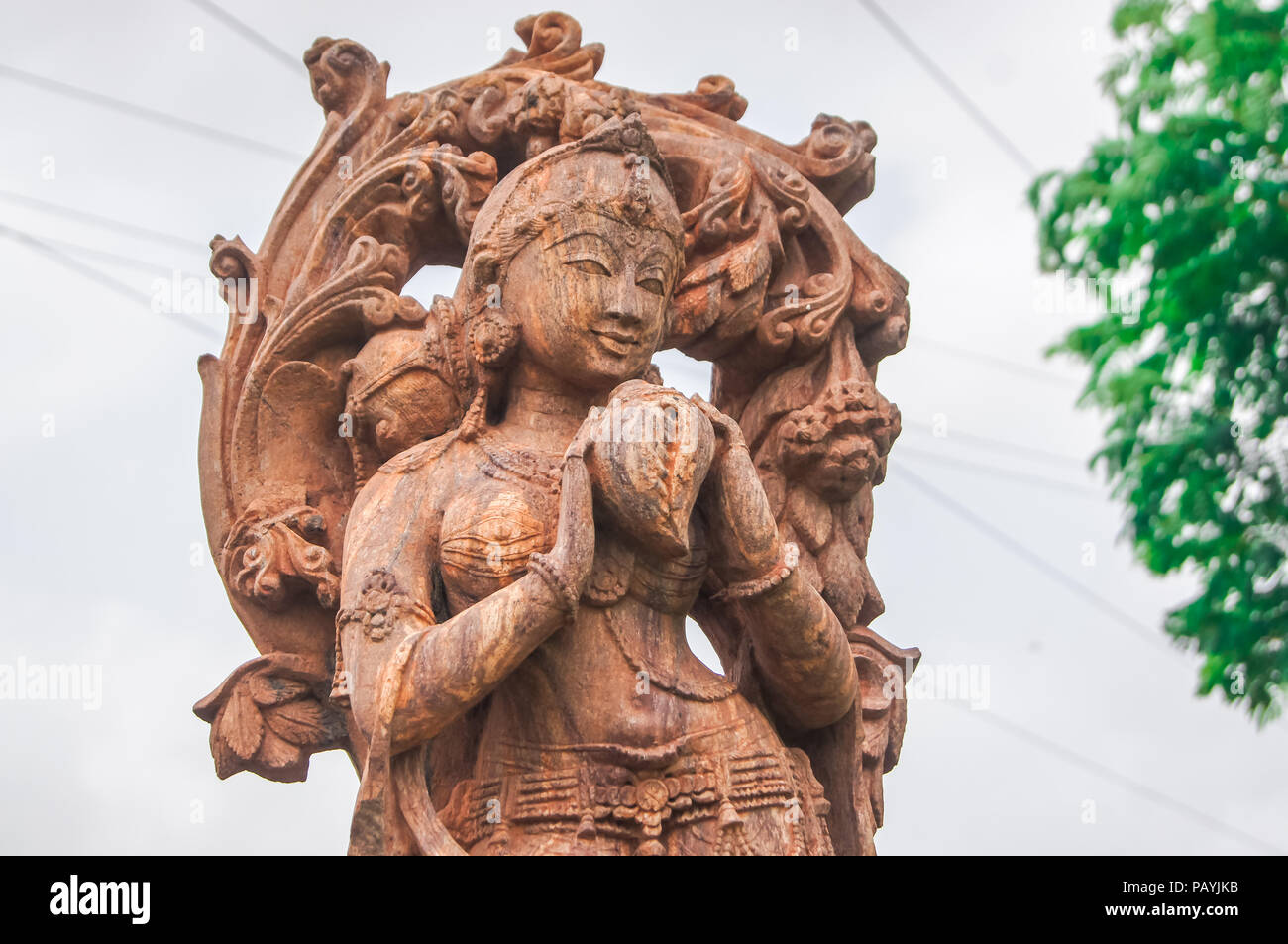 Ancient stone idol hi-res stock photography and images - Alamy