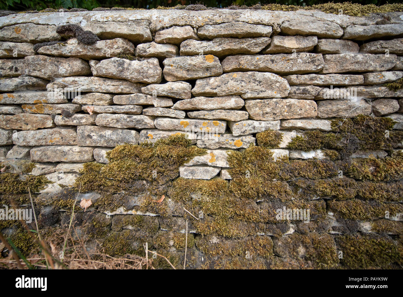 Stone gloucestershire hi-res stock photography and images - Alamy