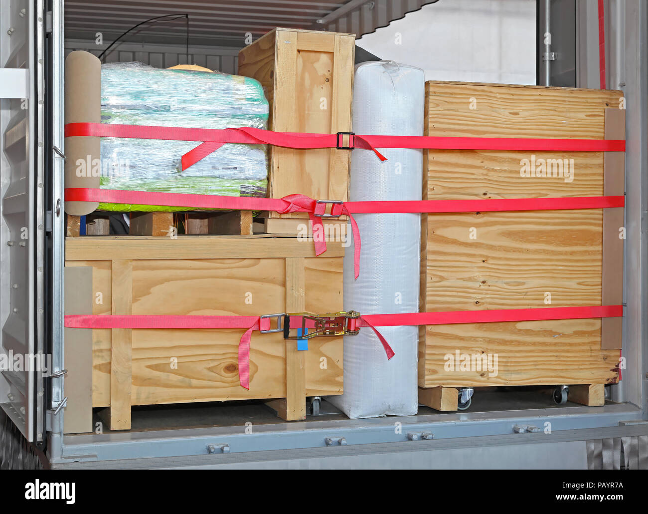Rear view of trailer loaded with goods Stock Photo - Alamy