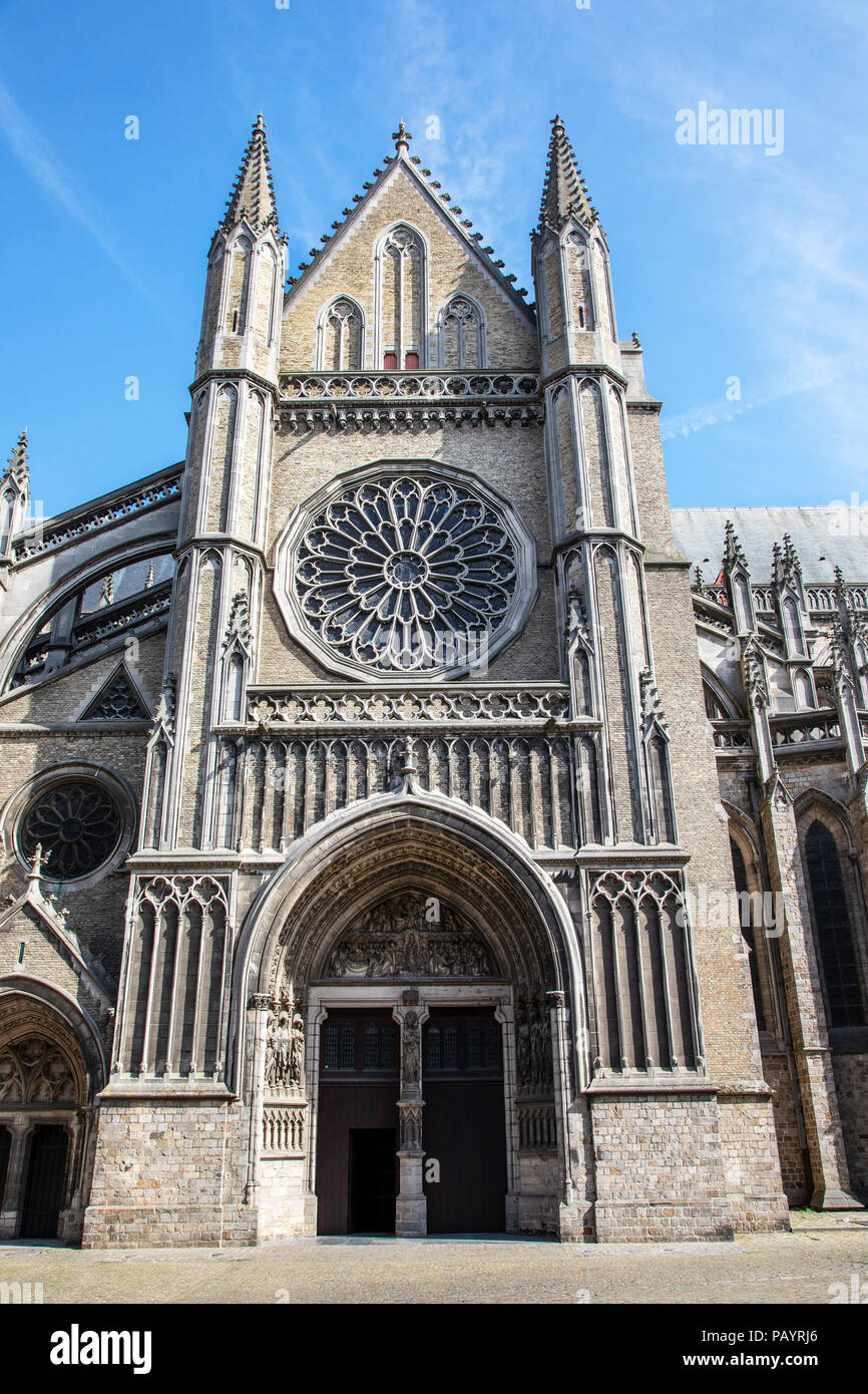 Church ypres belgium hi-res stock photography and images - Alamy