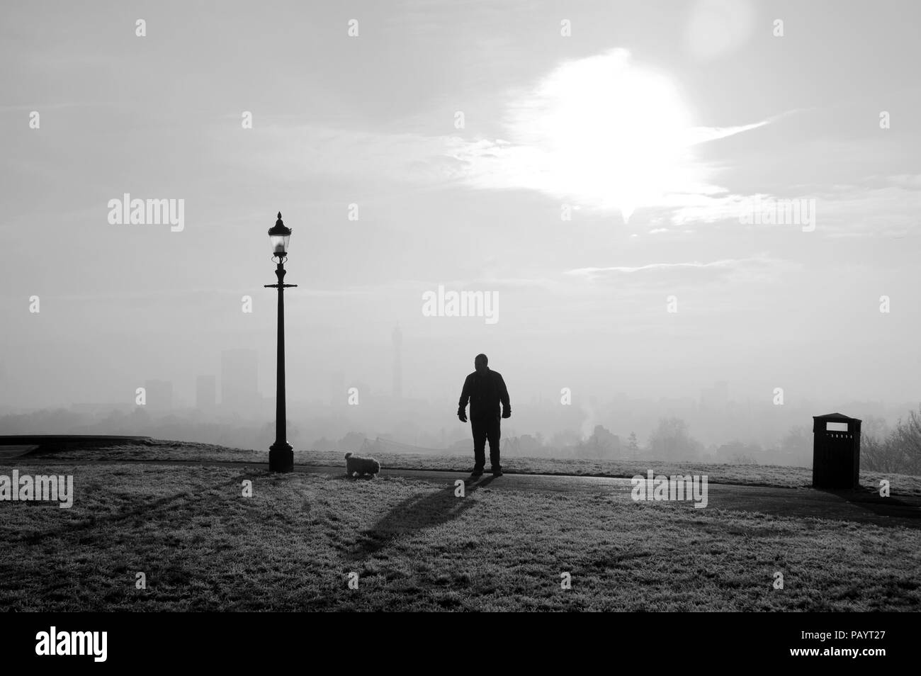 Lamp post silhouette Black and White Stock Photos & Images - Alamy