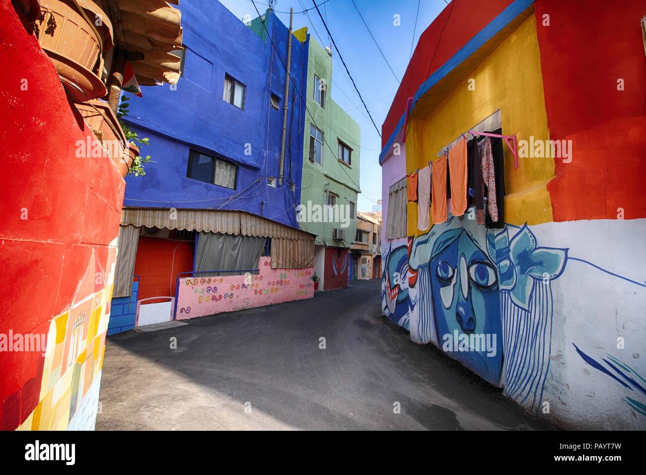 Graffiti lebanon hi-res stock photography and images - Alamy