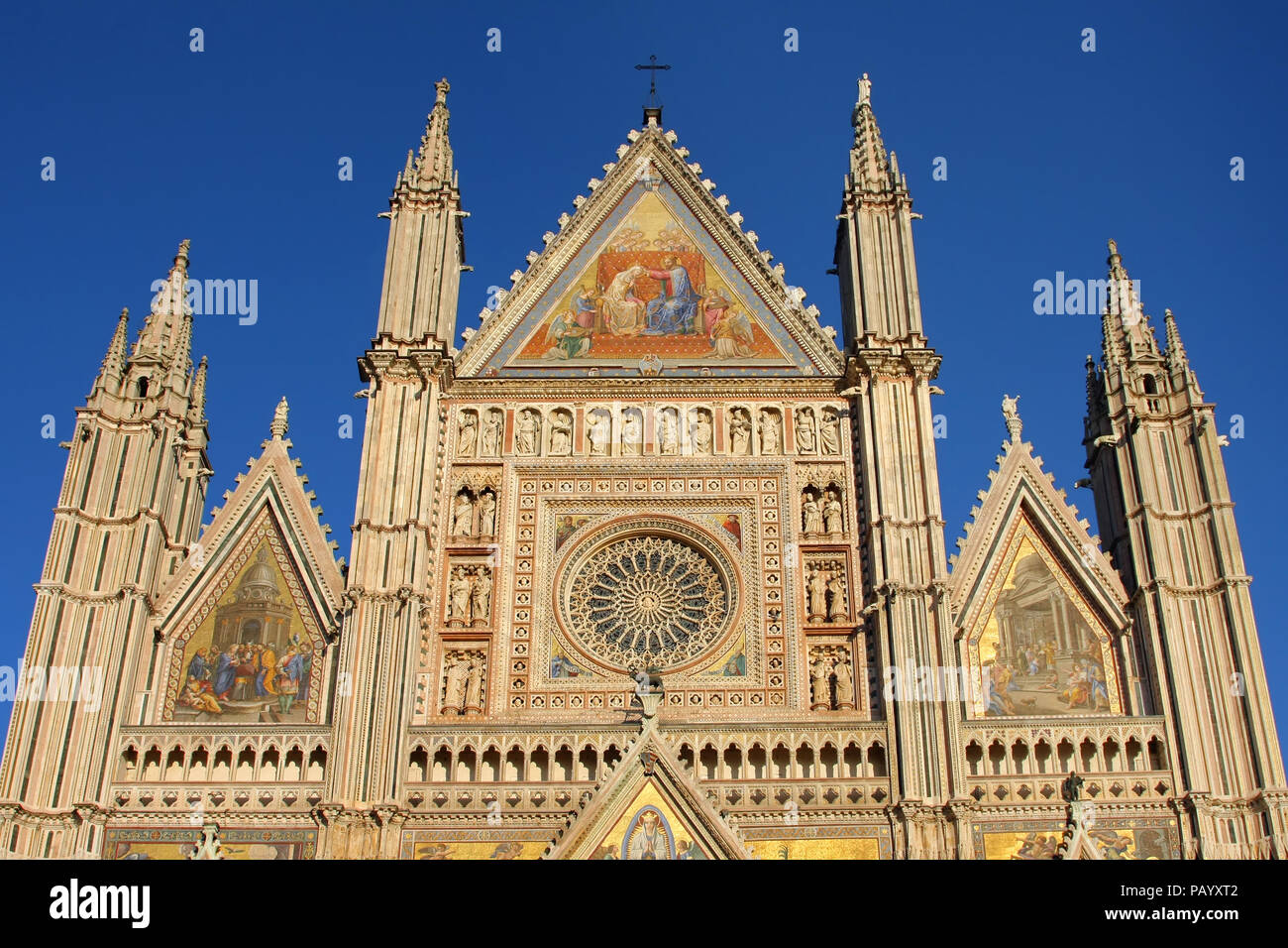 Gothic italian culture hi-res stock photography and images - Alamy