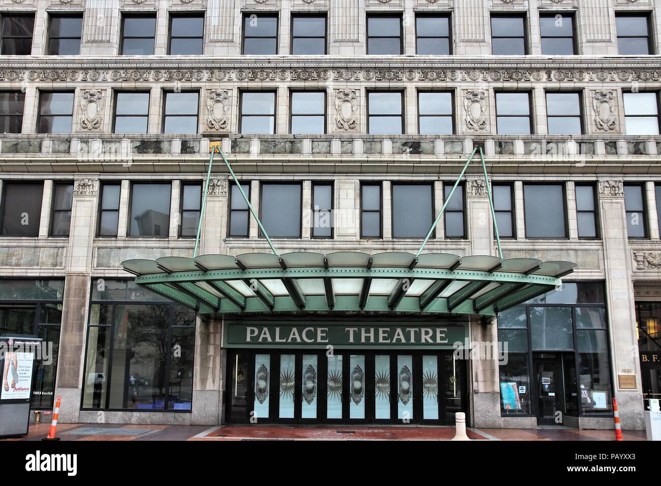 Cleveland palace theatre hi-res stock photography and images - Alamy