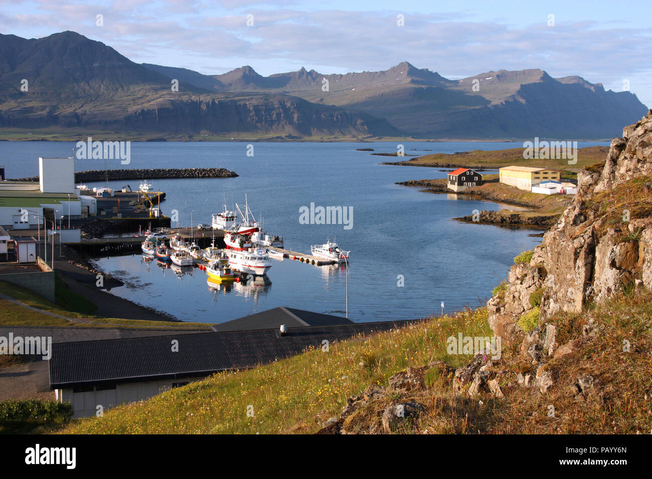 Iceland - Djupivogur, small fishing town. Mountains and fiord Stock ...