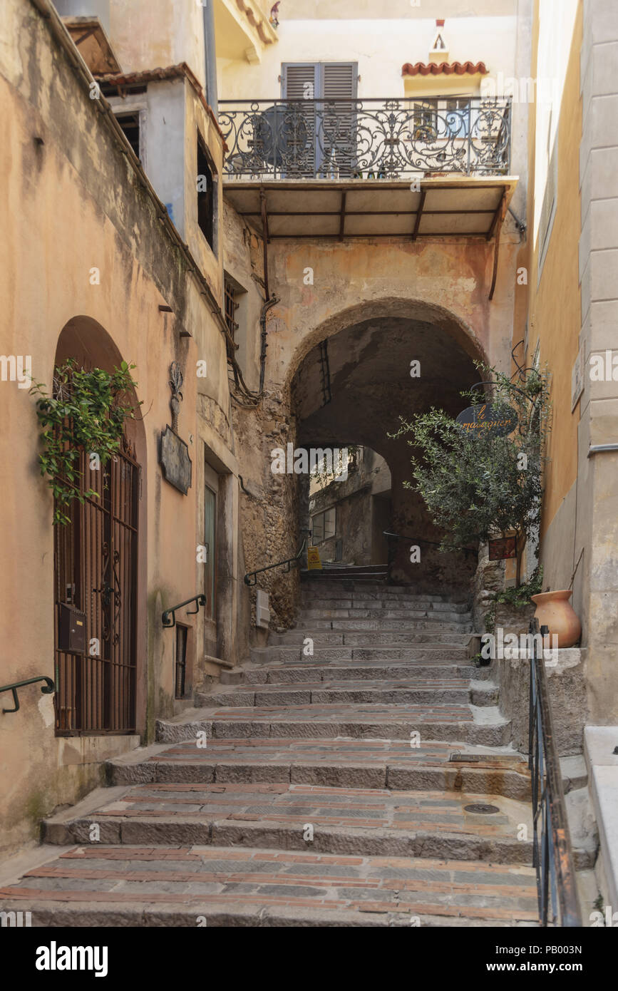 Menton Roquebrune Cap Martin streets of the village 2 Stock Photo - Alamy