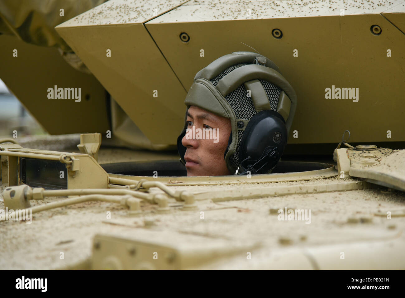 Tank crew members hi-res stock photography and images - Alamy