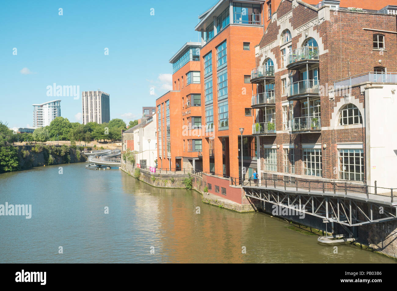 Multi storey residential building brick hi-res stock photography and ...