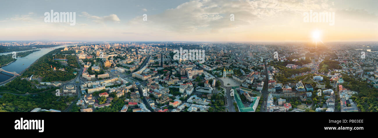 A big 360 degrees panorama in high resolution of the center of Kiev ...