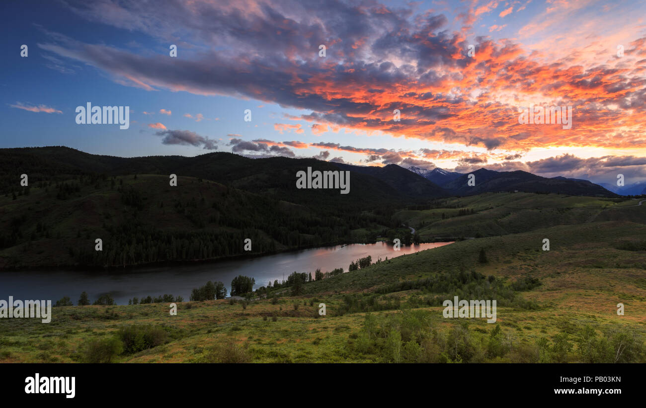 Patterson Lake, North cascades Stock Photo - Alamy