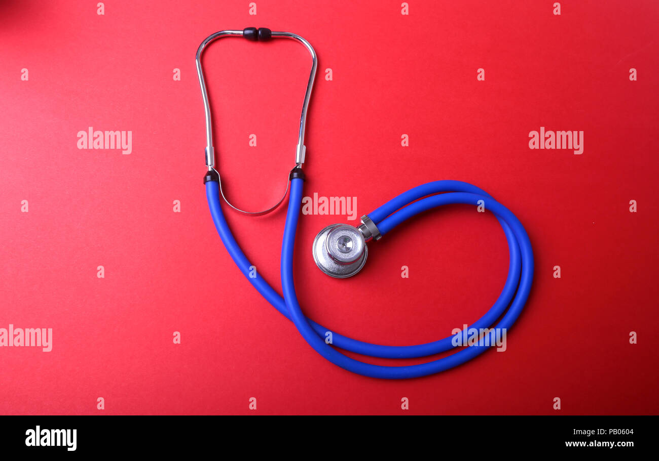 Red color stethoscope hi-res stock photography and images - Alamy