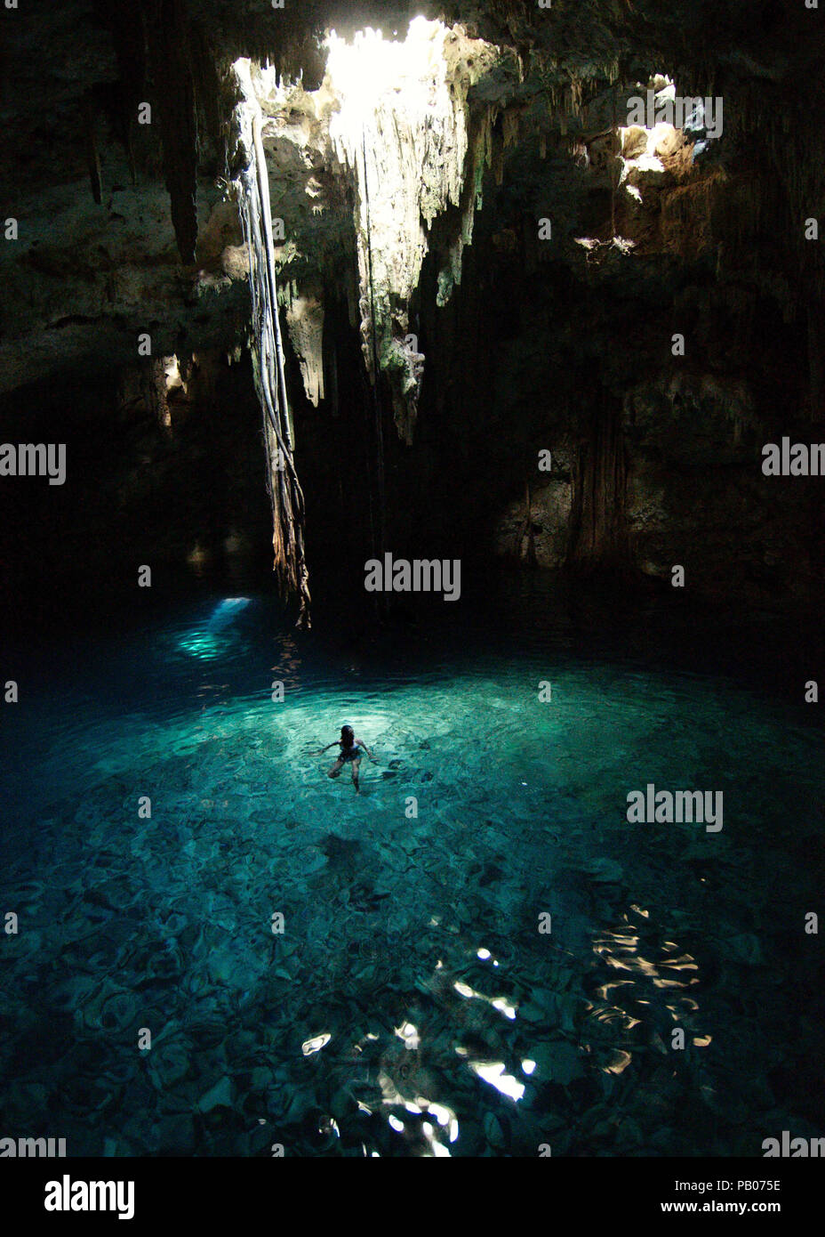 Underground river geology hi-res stock photography and images - Alamy