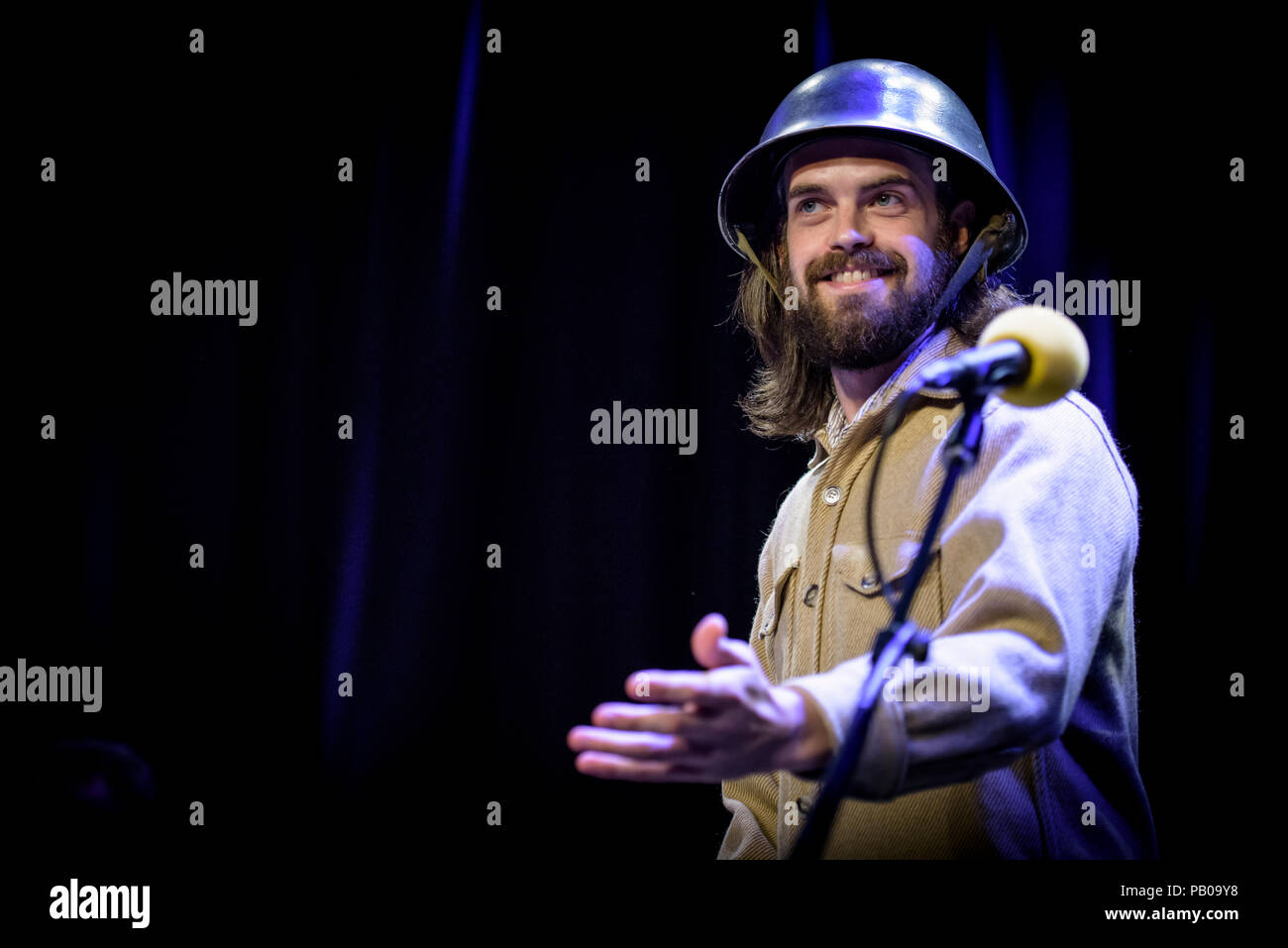 Now show hi-res stock photography and images - Alamy