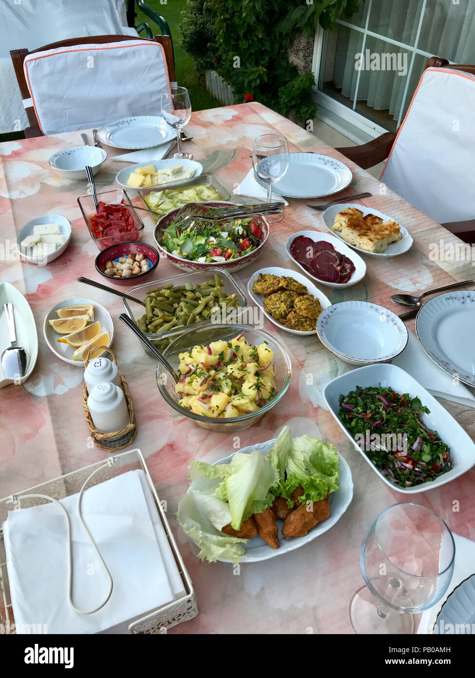 Turkish Food Summer Lunch Table in the Garden with Olive Oil Vegetables ...
