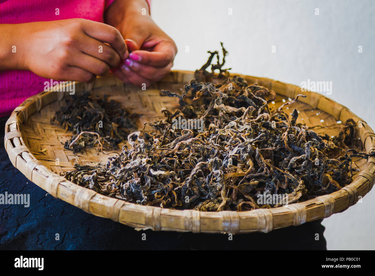 Gundruk - Fermented Leafy Green Vegetables,Dried Leafy Green Vegetables ...