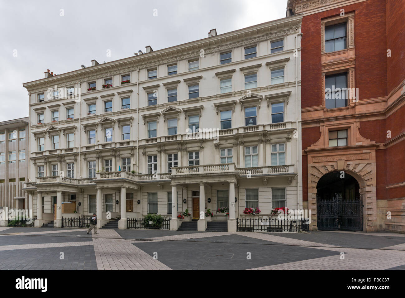 LONDON, ENGLAND - JUNE 18 2016: Amazing view of typical English ...