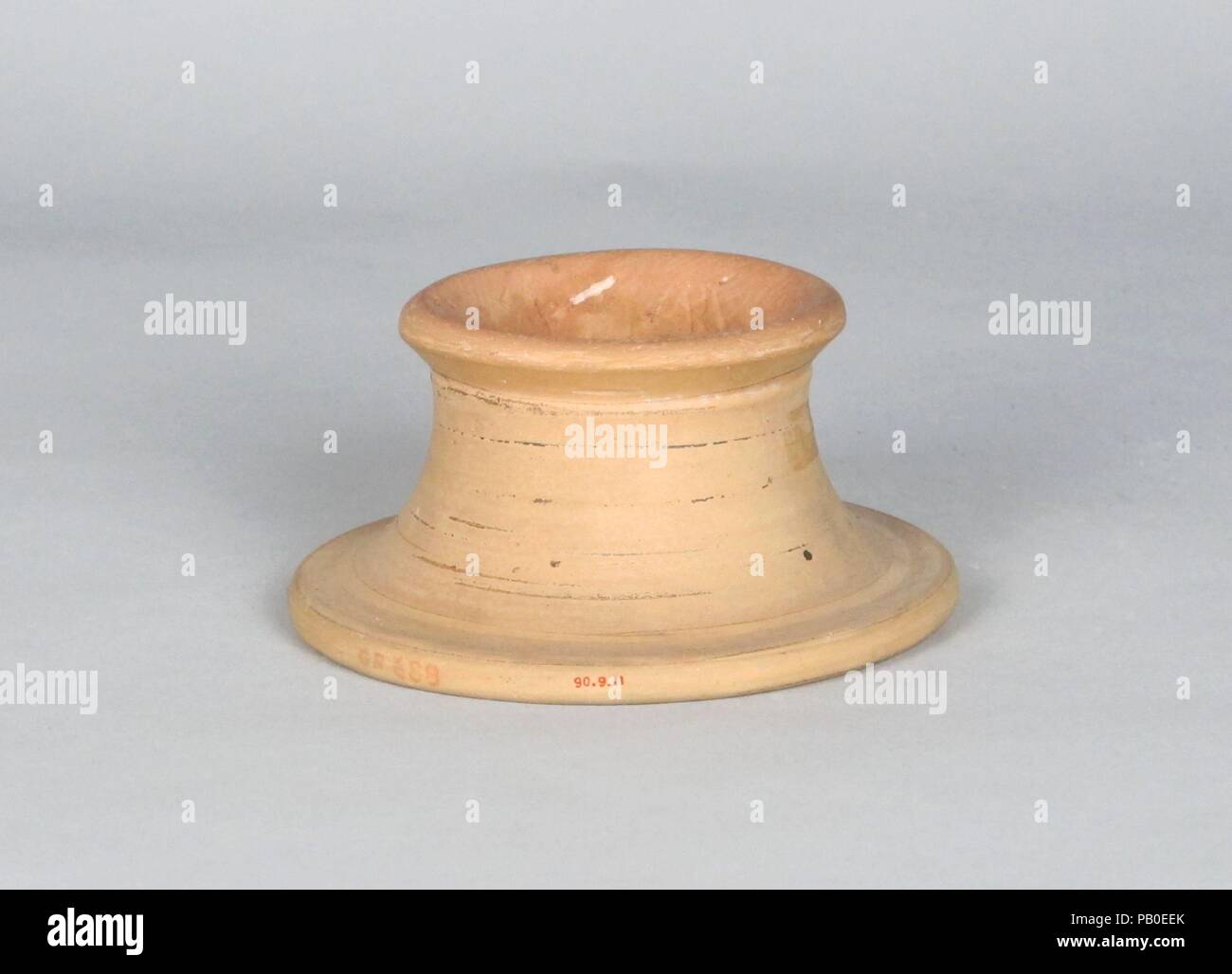 Hadra vases hi-res stock photography and images - Alamy