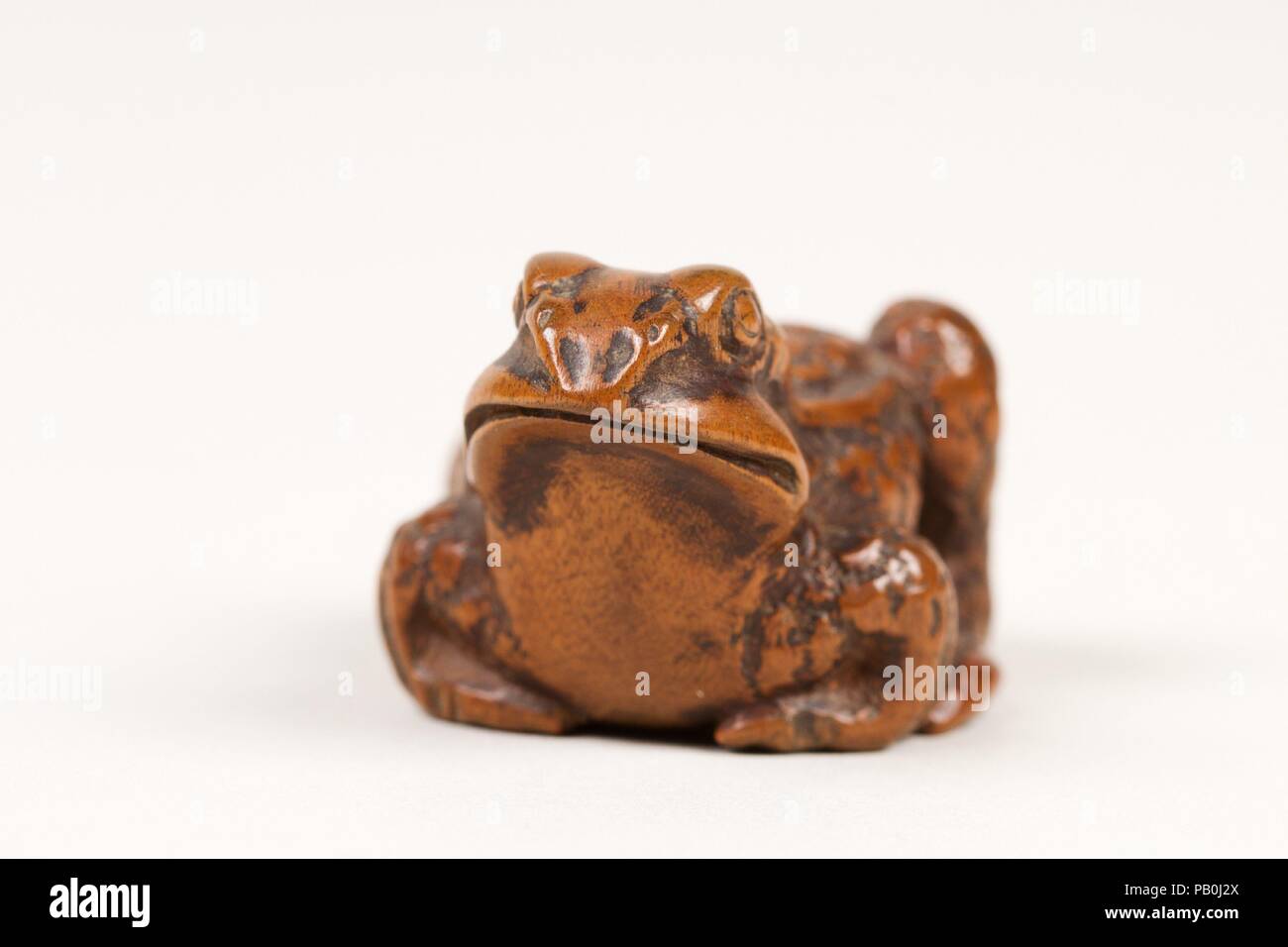 Netsuke of Frog. Culture: Japan. Dimensions: H. 1 in. (2.5 cm); W. 1 1/ ...