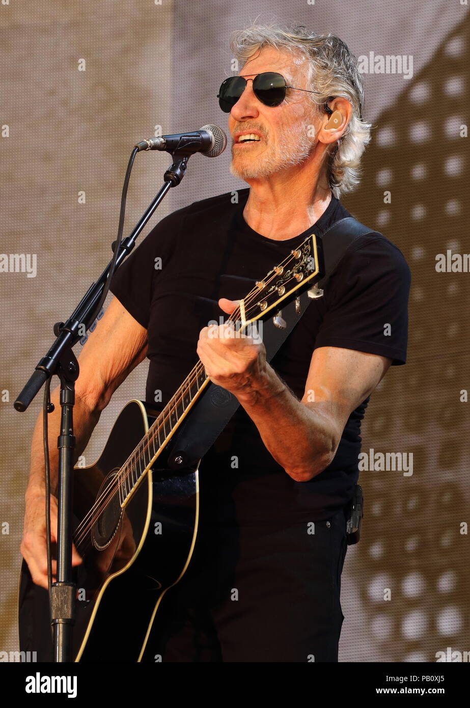 London, UK. Roger Waters at the British Summertime Festival at Hyde ...