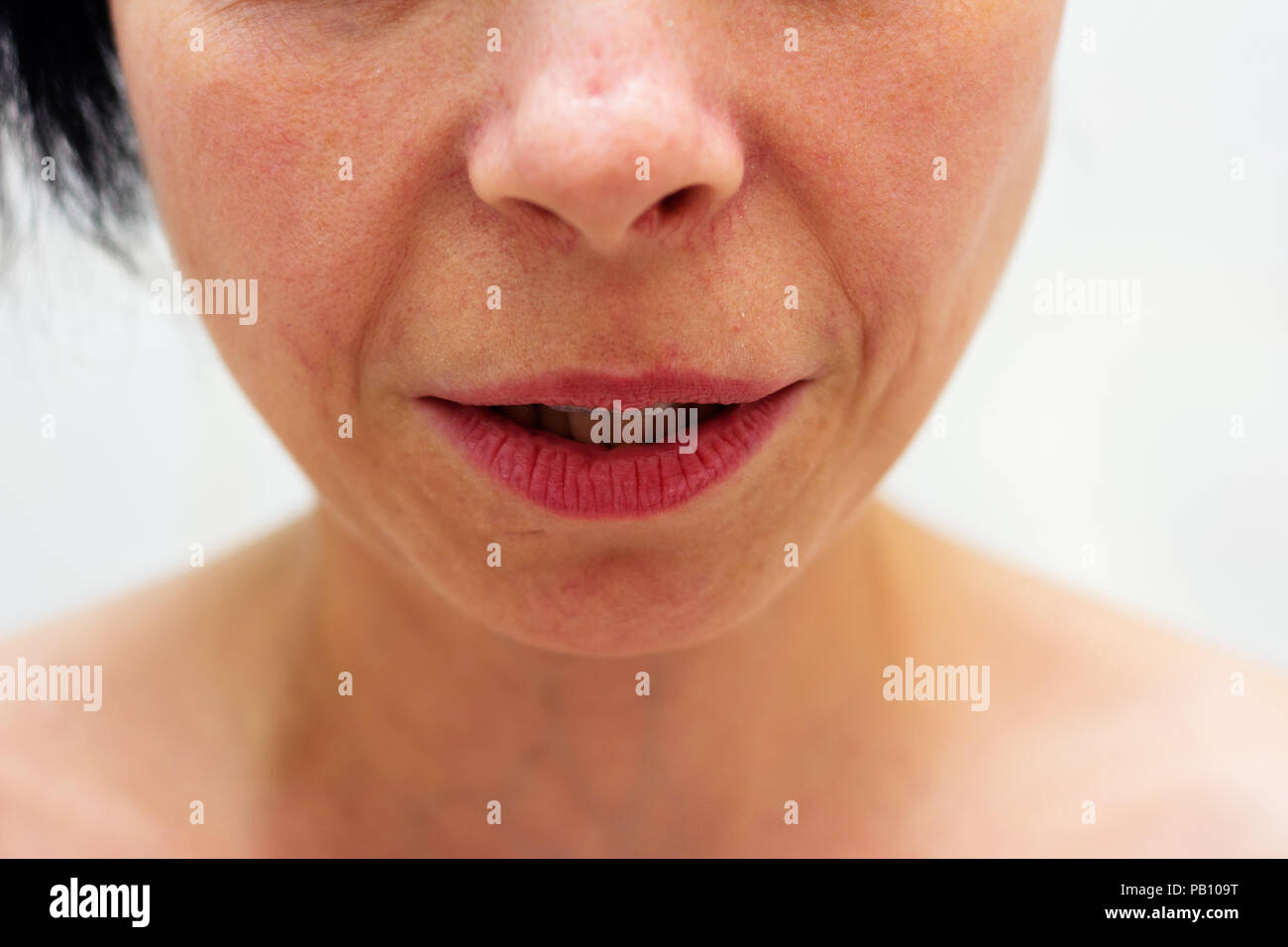 Face with and without makeup hi-res stock photography and images - Alamy