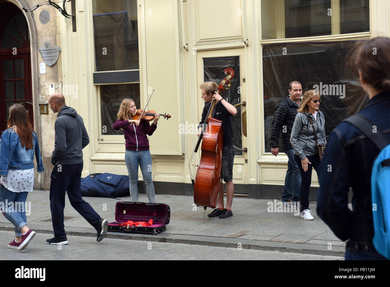 Busking krakow hi-res stock photography and images - Alamy