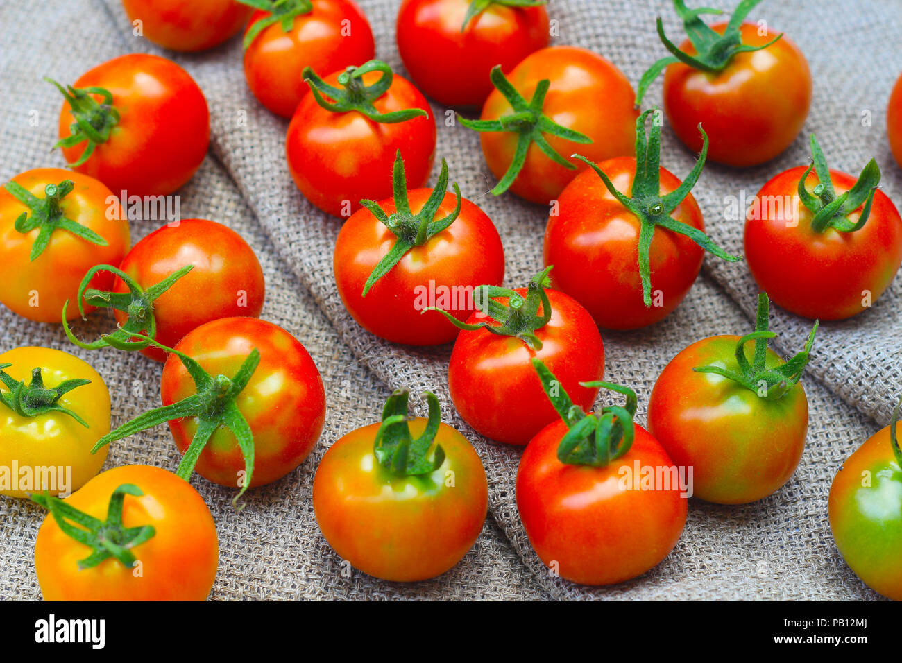 Red orange fresh hi-res stock photography and images - Alamy