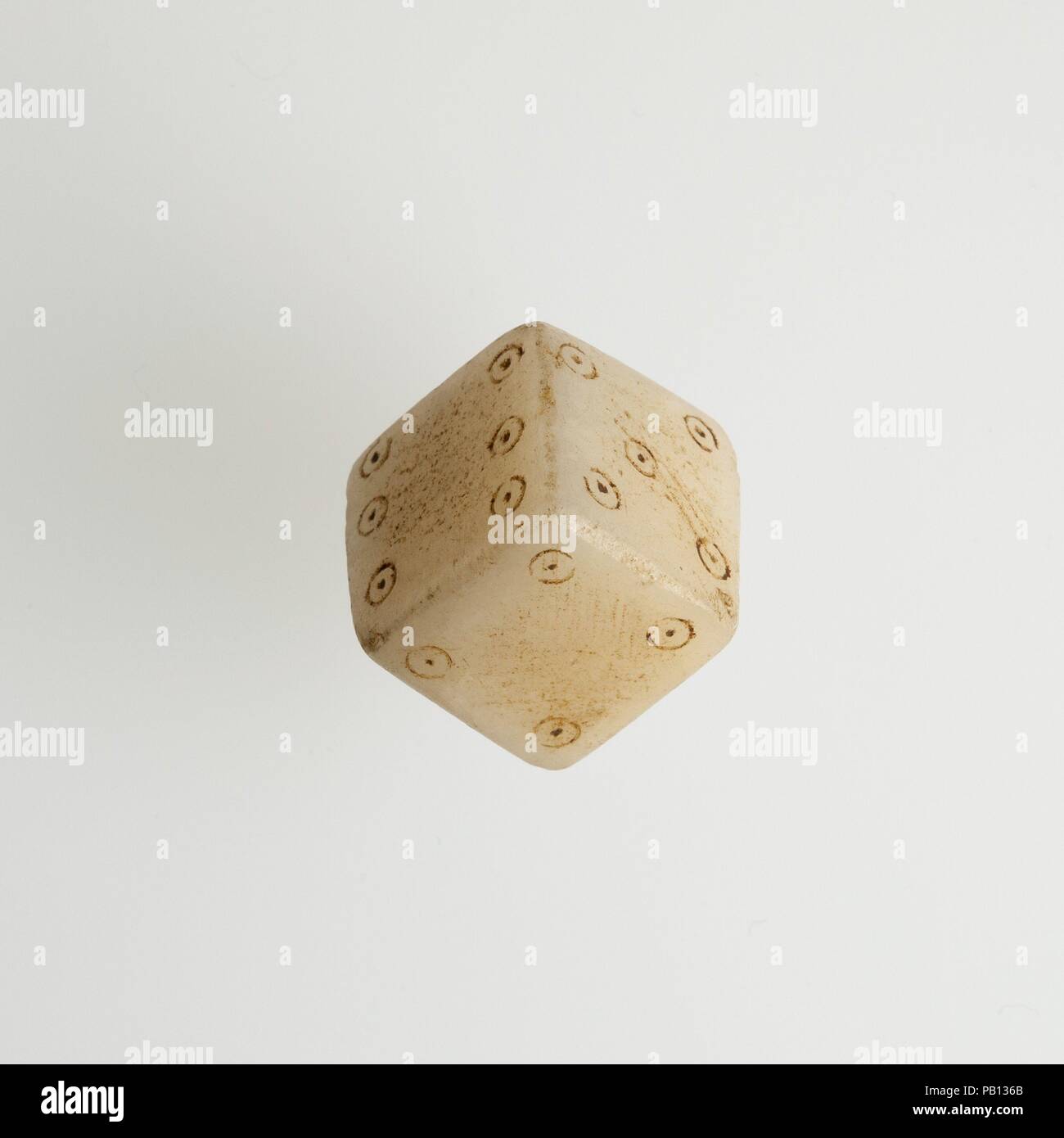 Roman game dice hi-res stock photography and images - Alamy