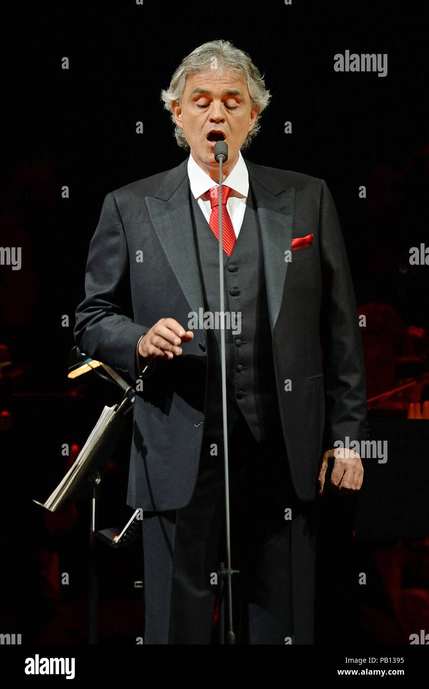 HOLLYWOOD, FL - FEBRUARY 12: Andrea Bocelli performs at Hard Rock Live ...