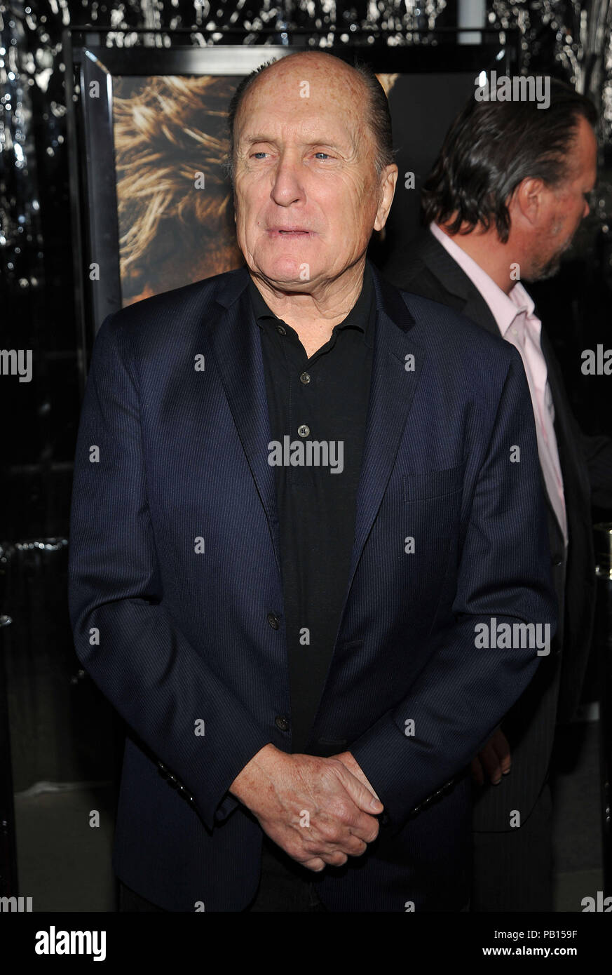 Robert Duval 03 - Crazy Heart Premiere at the Academy Of Motion Picture ...