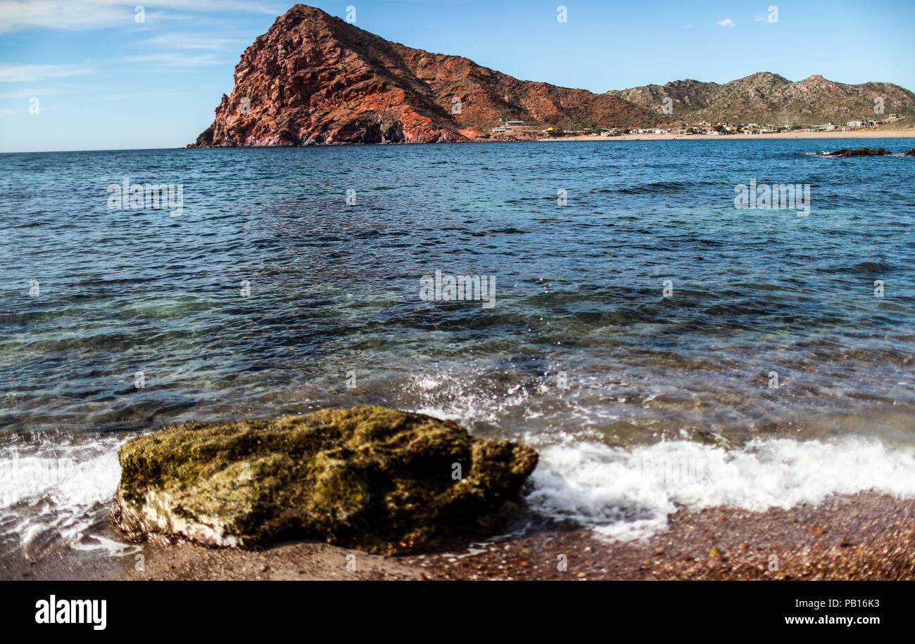Cerro, playa y mar en el Colorado Sonora Mexico. El Colorado, Desert ...