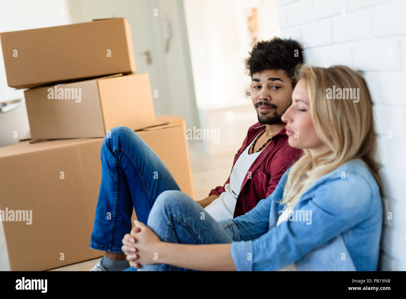 Tired couple hi-res stock photography and images - Alamy