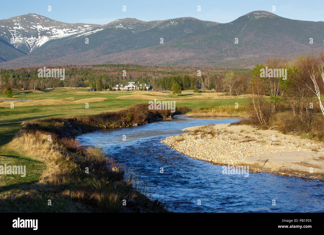 Ammonoosuc River with the Presidential Range in the background from the ...