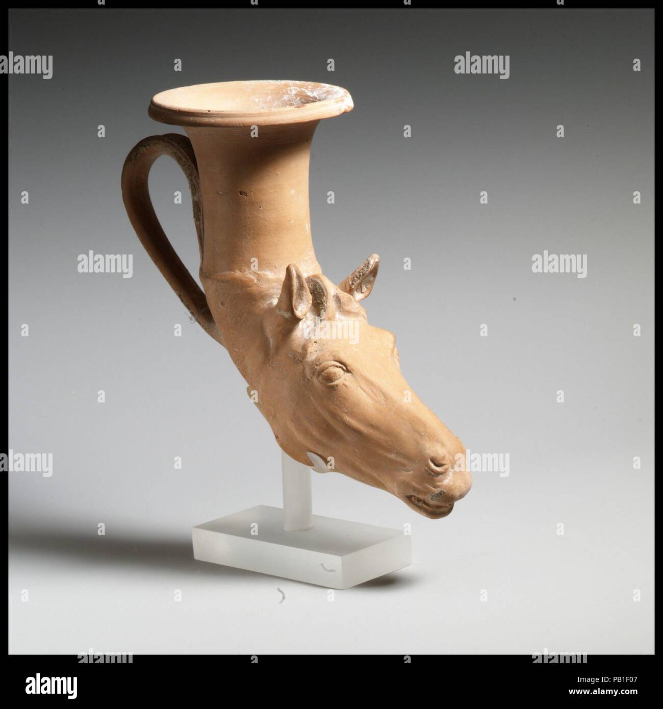 Greek rhyton hi-res stock photography and images - Alamy