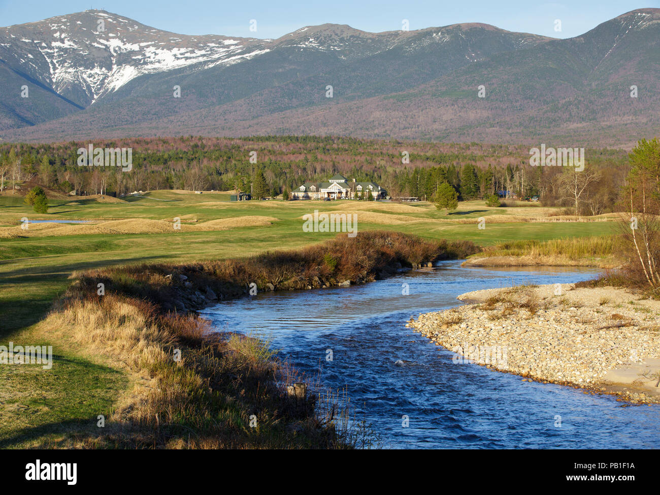 Ammonoosuc River with the Presidential Range in the background from the ...