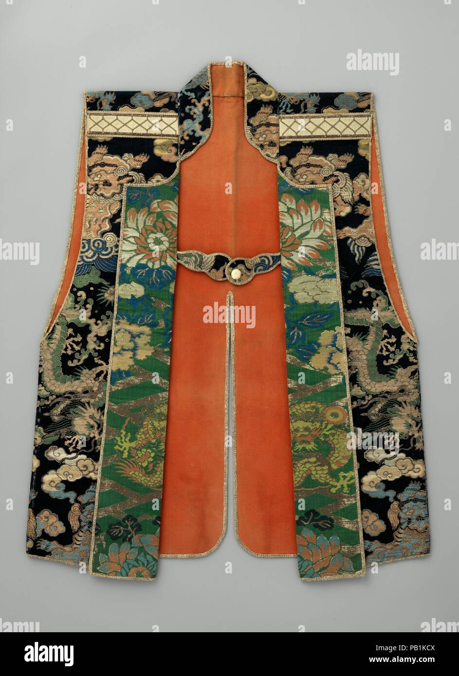 Japanese surcoats hi-res stock photography and images - Alamy