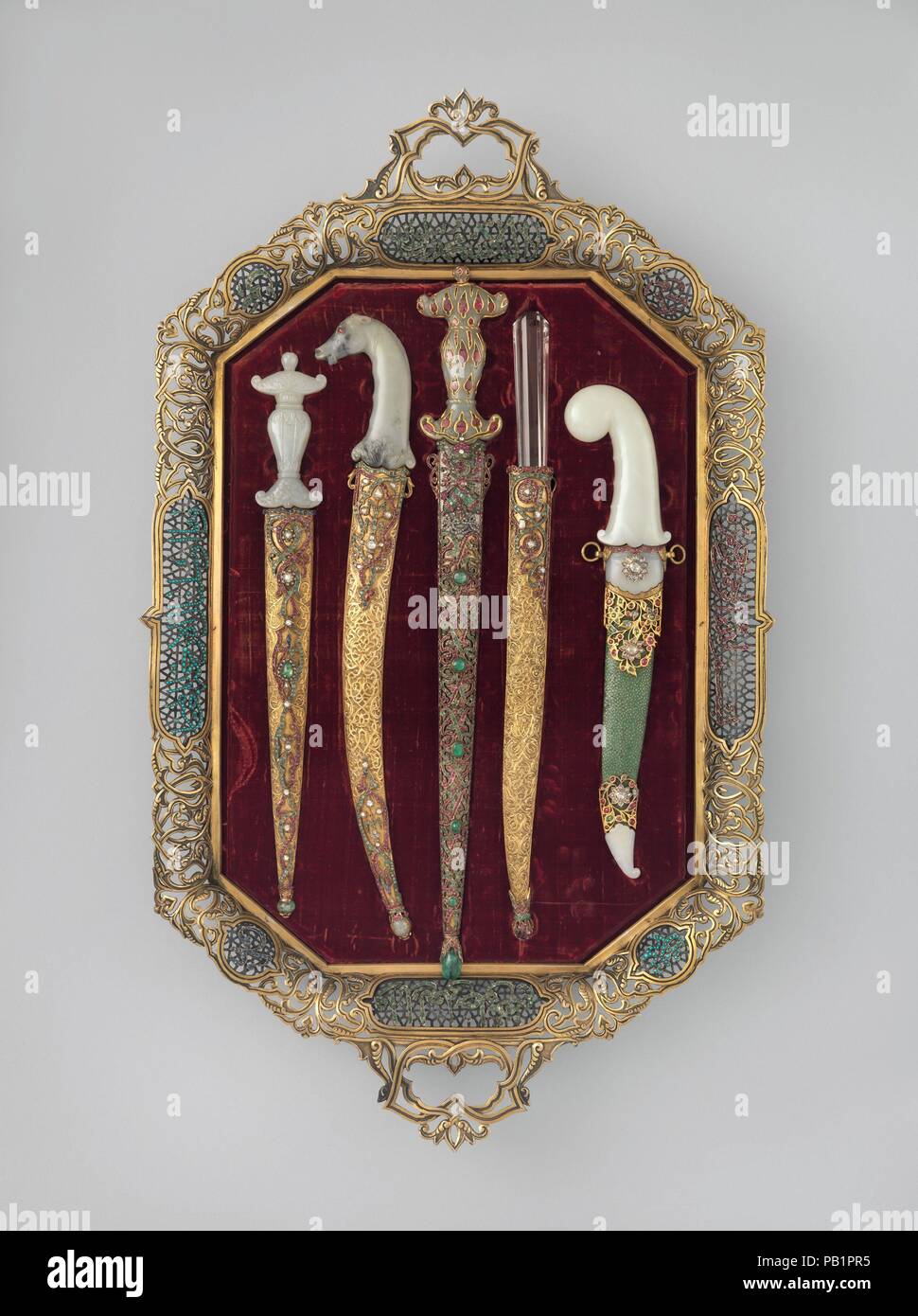 Weapons collections hi-res stock photography and images - Alamy