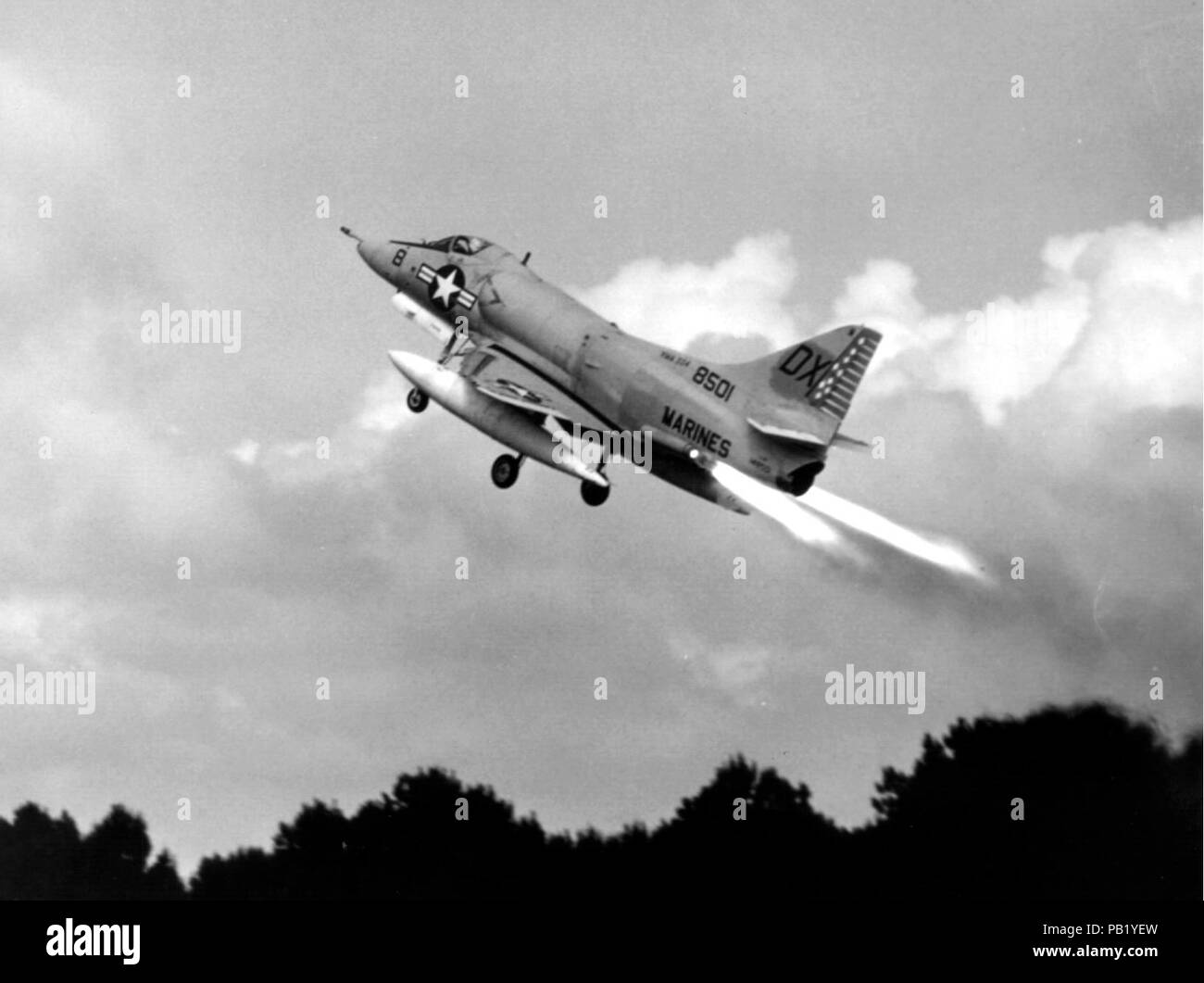 A-4C Skyhawk of VMA-324 making JATO at Bogue Field c1965 Stock Photo ...
