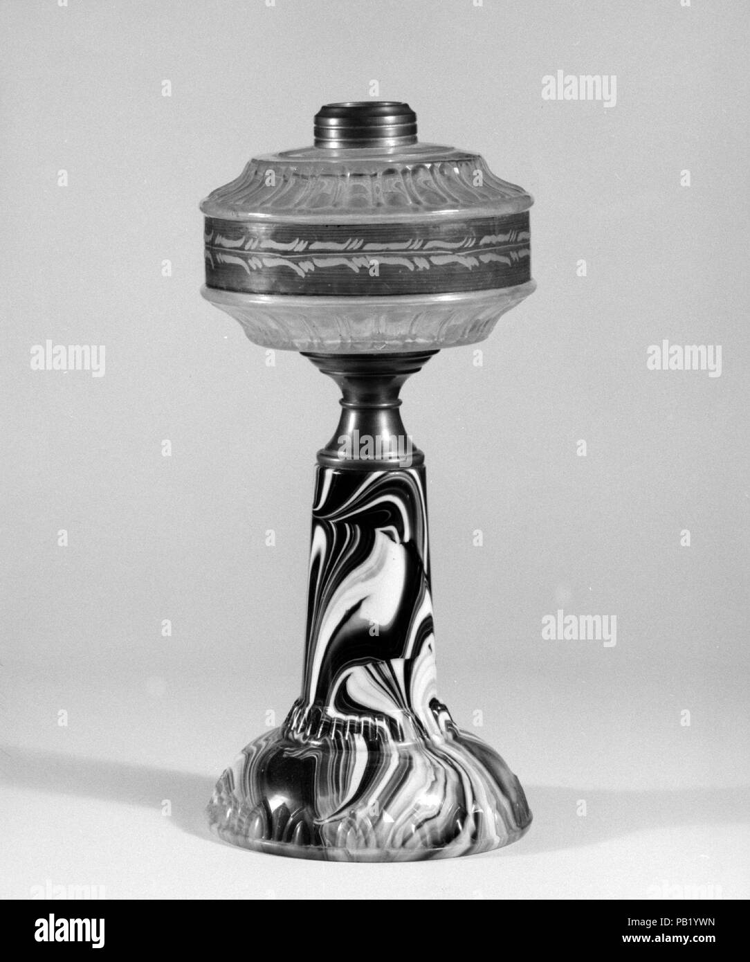 Lamp new york 1870 hi-res stock photography and images - Alamy