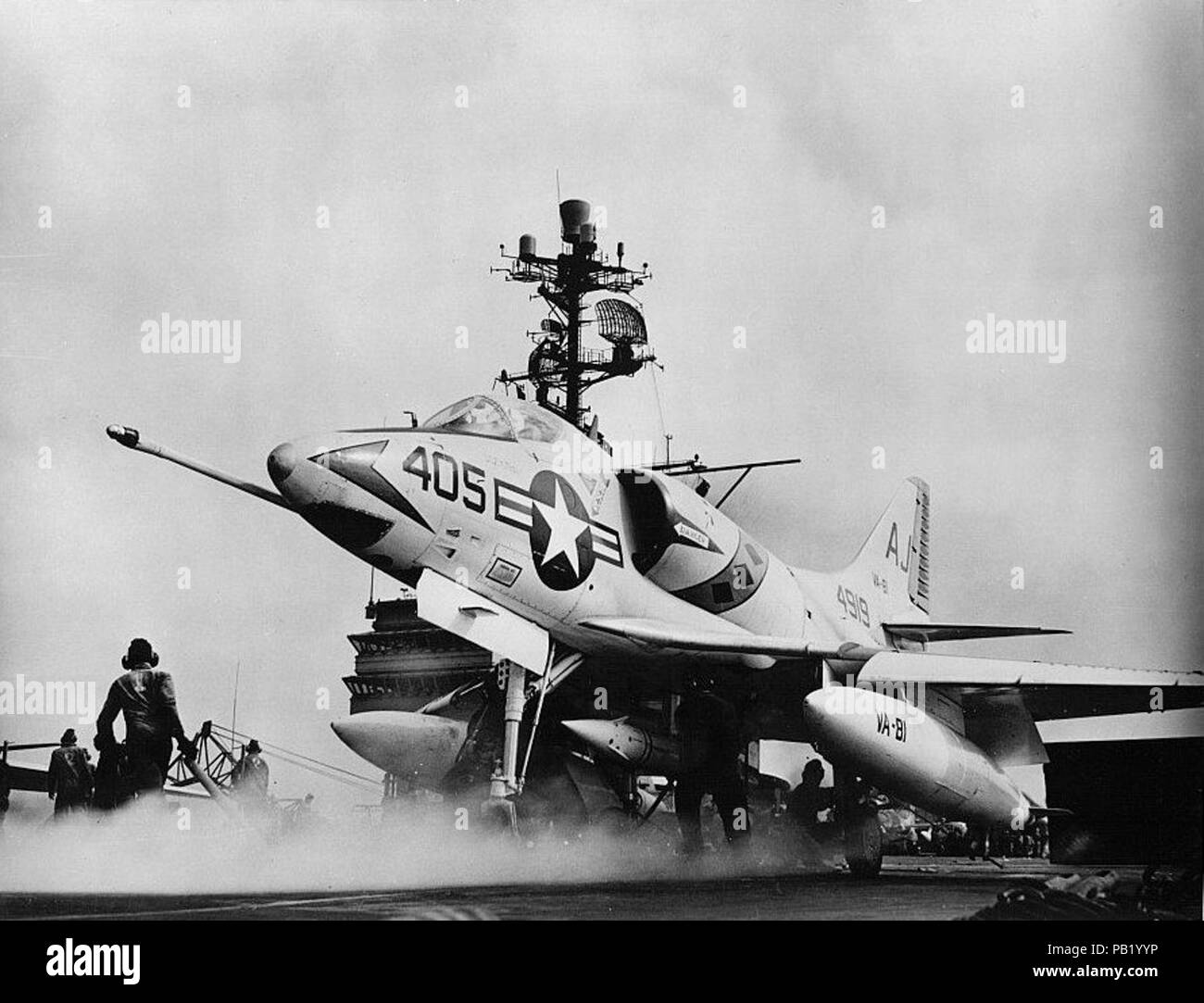 Uss forrestal cva 59 Black and White Stock Photos & Images - Alamy
