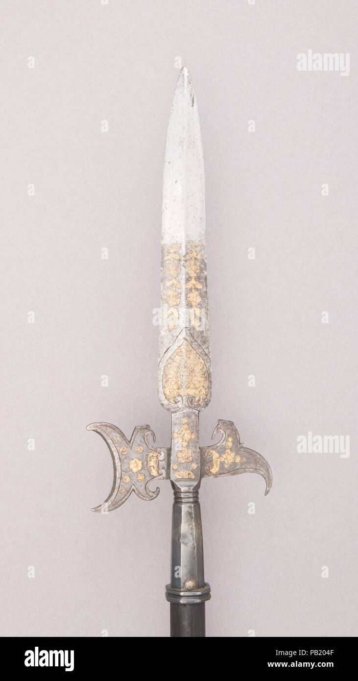 Halberd spontoon hi-res stock photography and images - Alamy