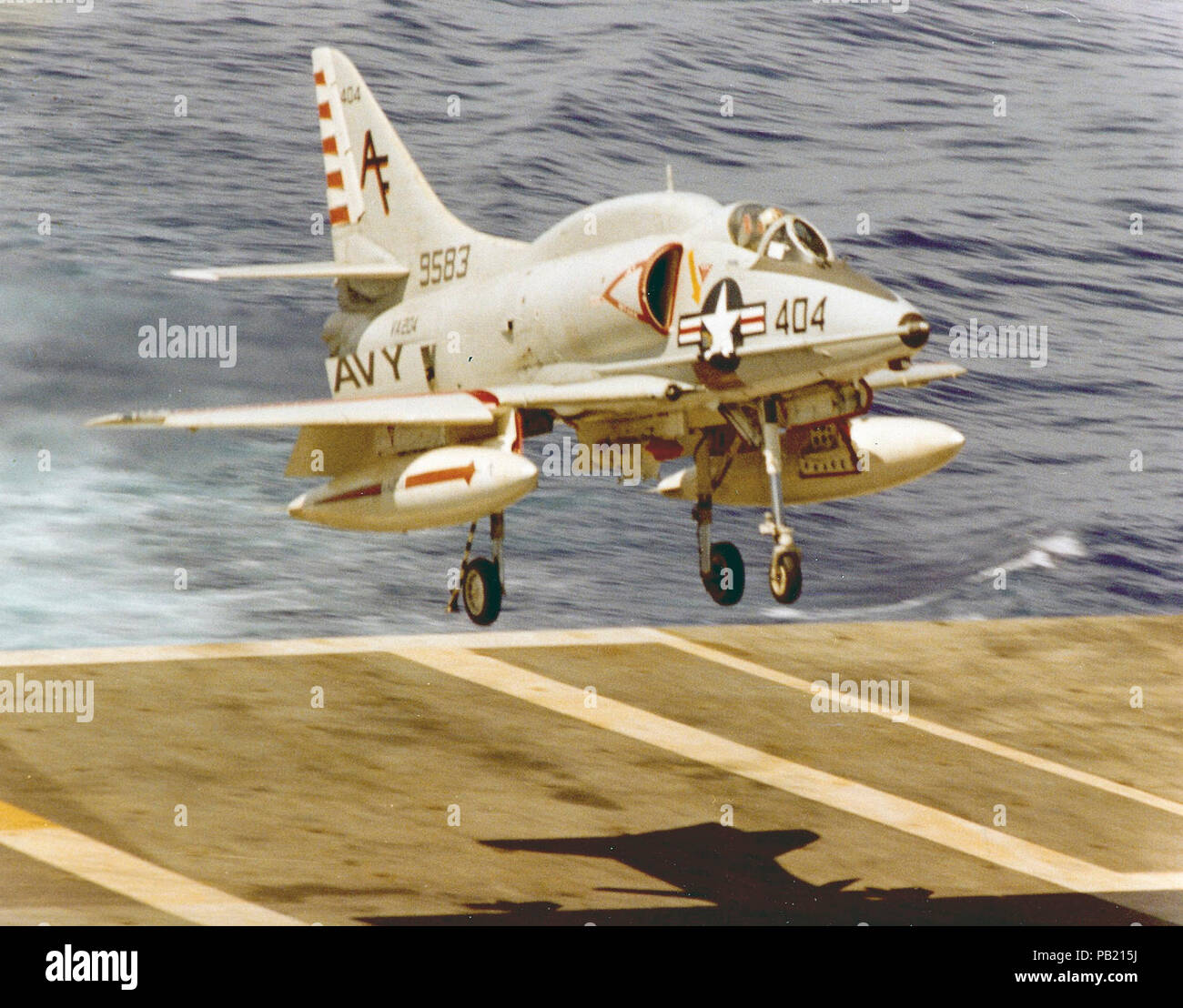 A-4L VA-204 landing on USS John F. Kennedy (CVA-67) 1971 Stock Photo ...