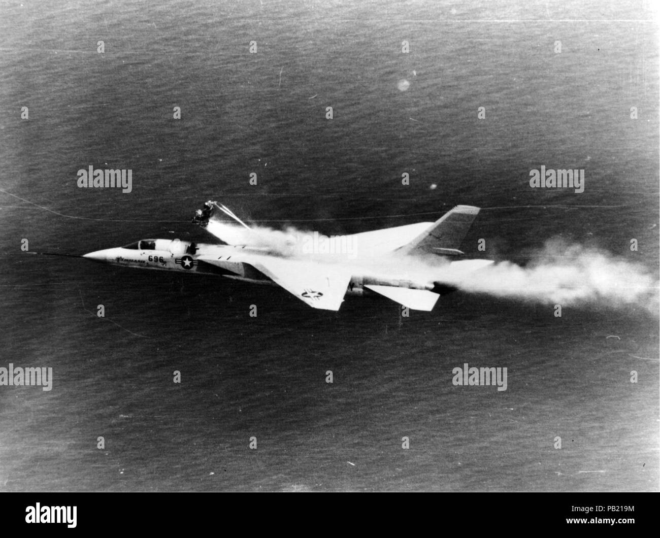 Ejection seat test hi-res stock photography and images - Alamy