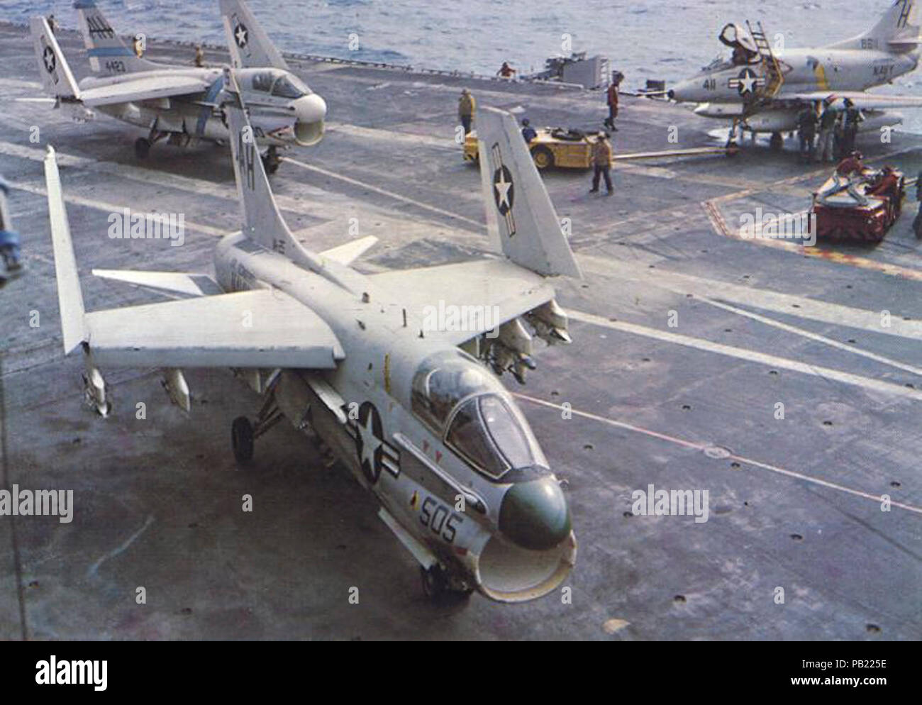 Cvw 16 hi-res stock photography and images - Alamy