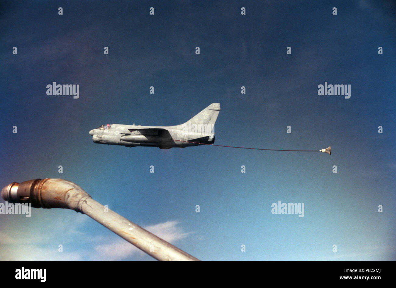 Refueling drogue hi-res stock photography and images - Alamy