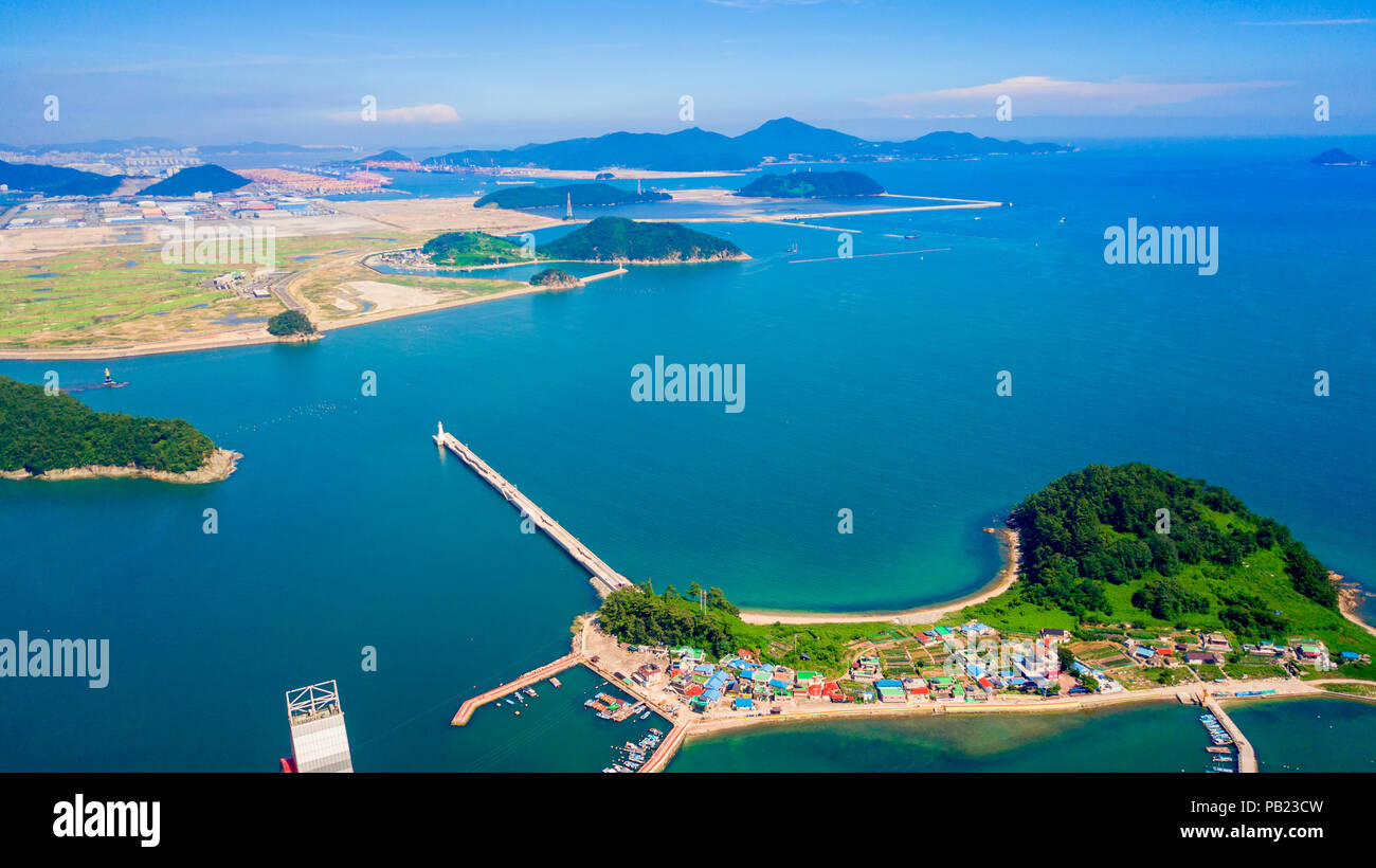 Marine park bridge hi-res stock photography and images - Alamy
